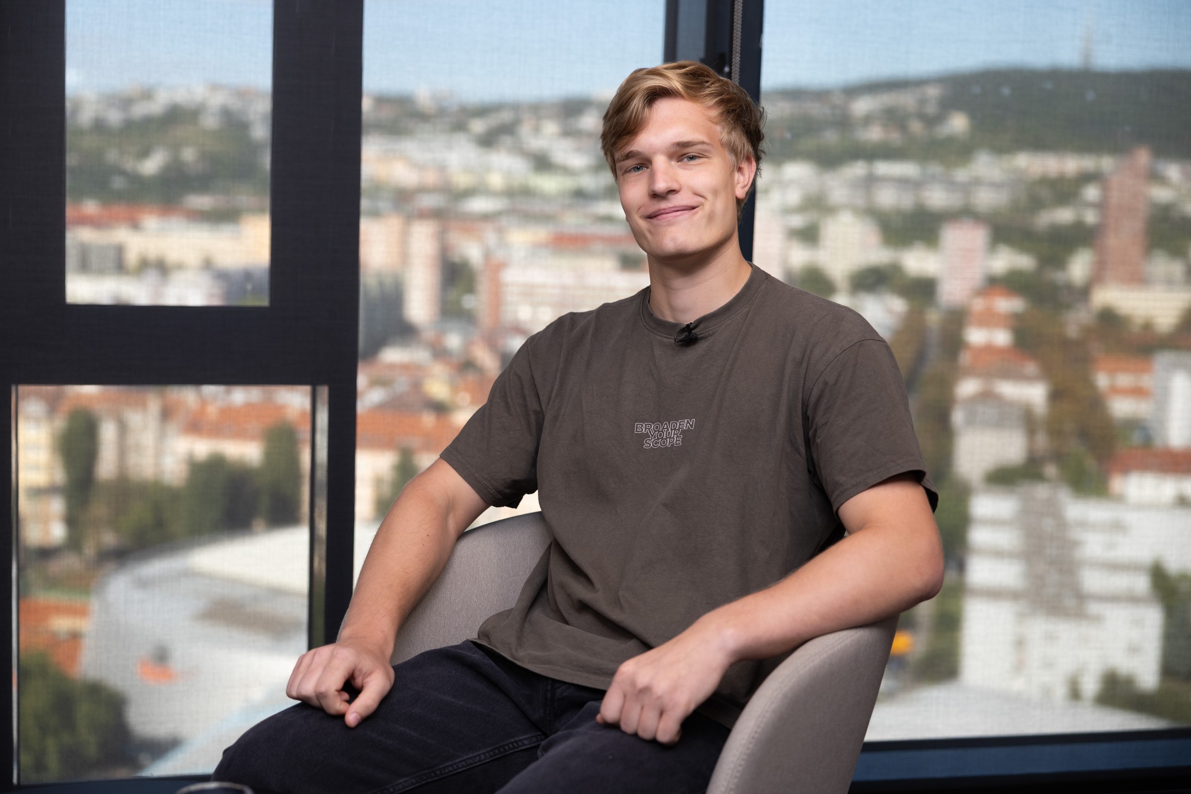 Prečo sa vracať domov, pýta sa slovenský génius na Stanforde. Najväčšia ...