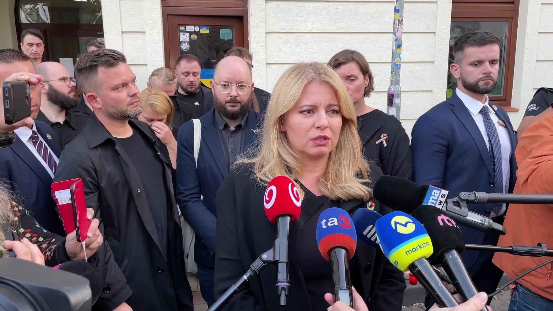 Čaputová navštívila miesto tragédie na Zámockej ulici | Spravodajstvo | Relácie | TV Pravda.sk