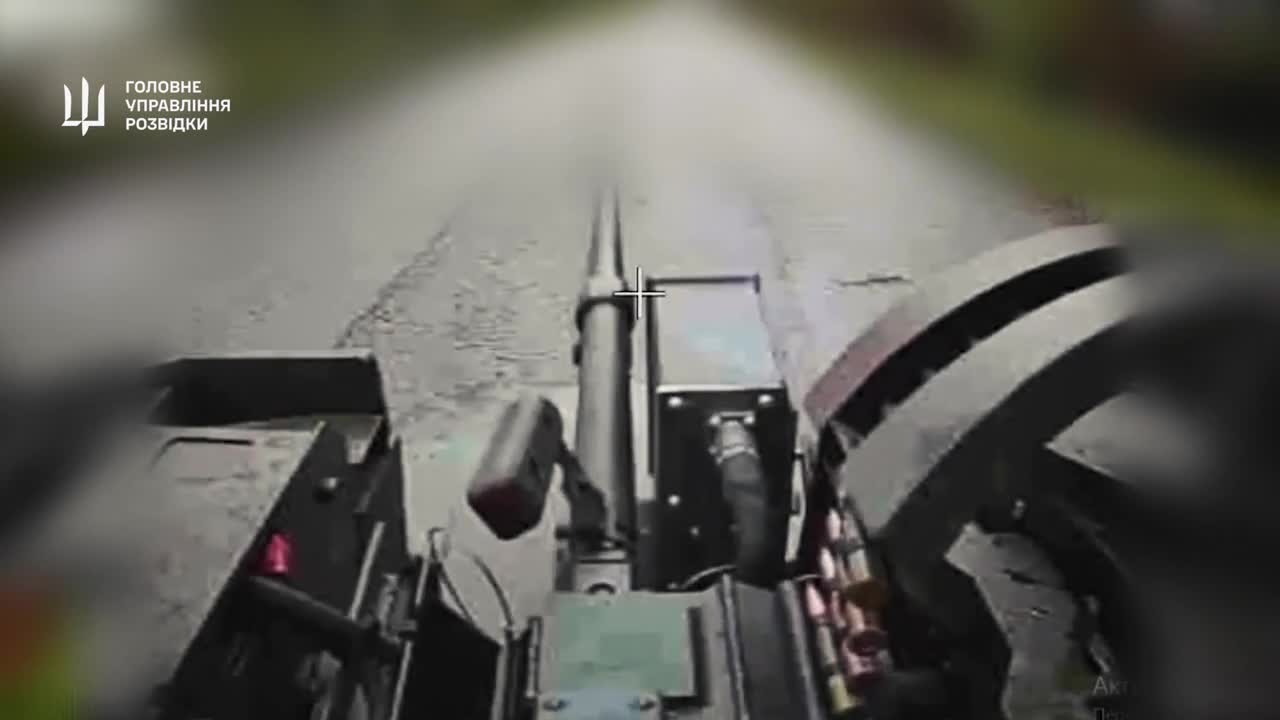 Vojaci, ktorí nekrvácajú: Ukrajinské roboty sa plazia frontom a čistia ...