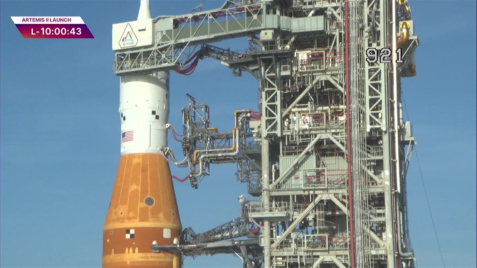 Lunárna misia Artemis II: Raketa na štartovacej rampe | Spravodajstvo ...