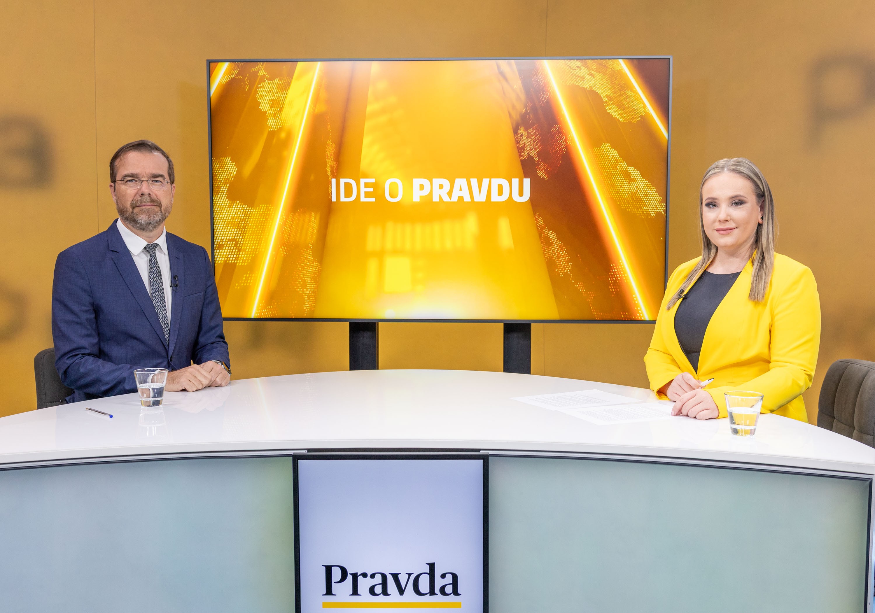 Krajčí v Ide o pravdu: Za hlasovaním o ústave si stojím, je to o hodnotách. S Ruskom ma ...